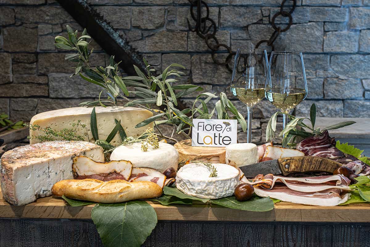 : Producteur Corse : FIORE DI LATTE Fromages & Charcuteries de Corse ...
